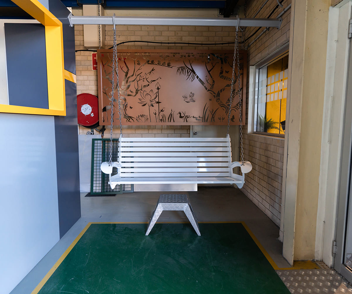 Durable & Stylish Aluminium Outdoor Seating | Custom Aluminium